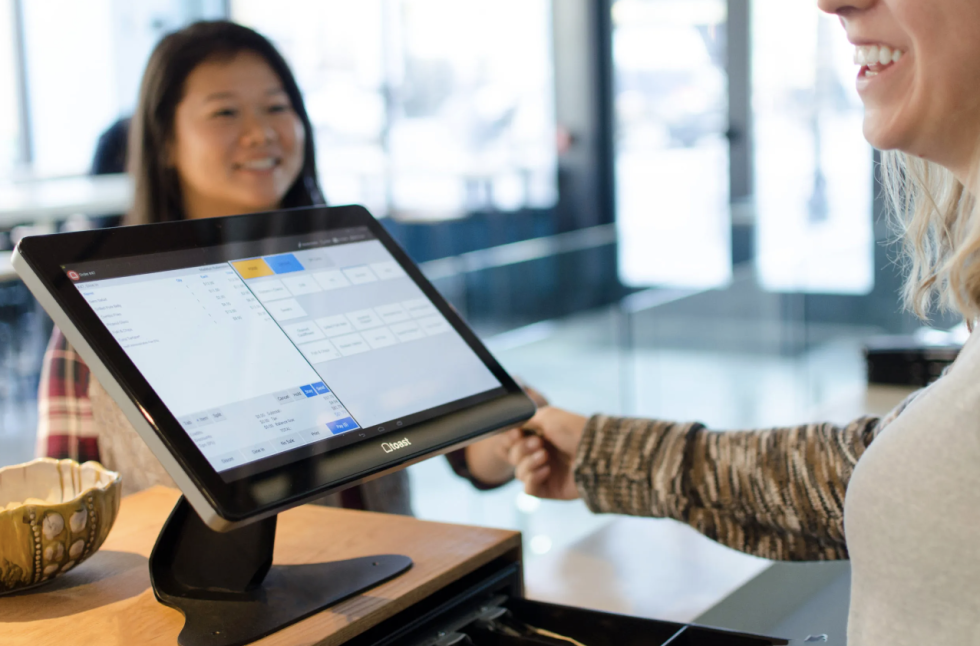 Toast, Deliverect, Team Up to Simplify Restaurant Ordering Management ...